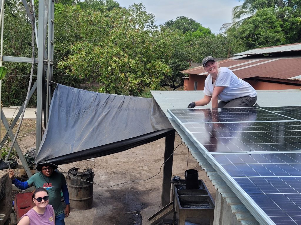 WAVES va a Nicaragua | HispaValpo